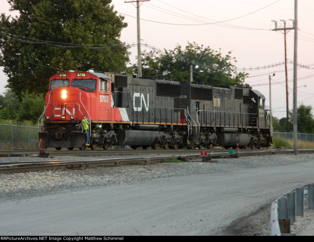 CN 5703